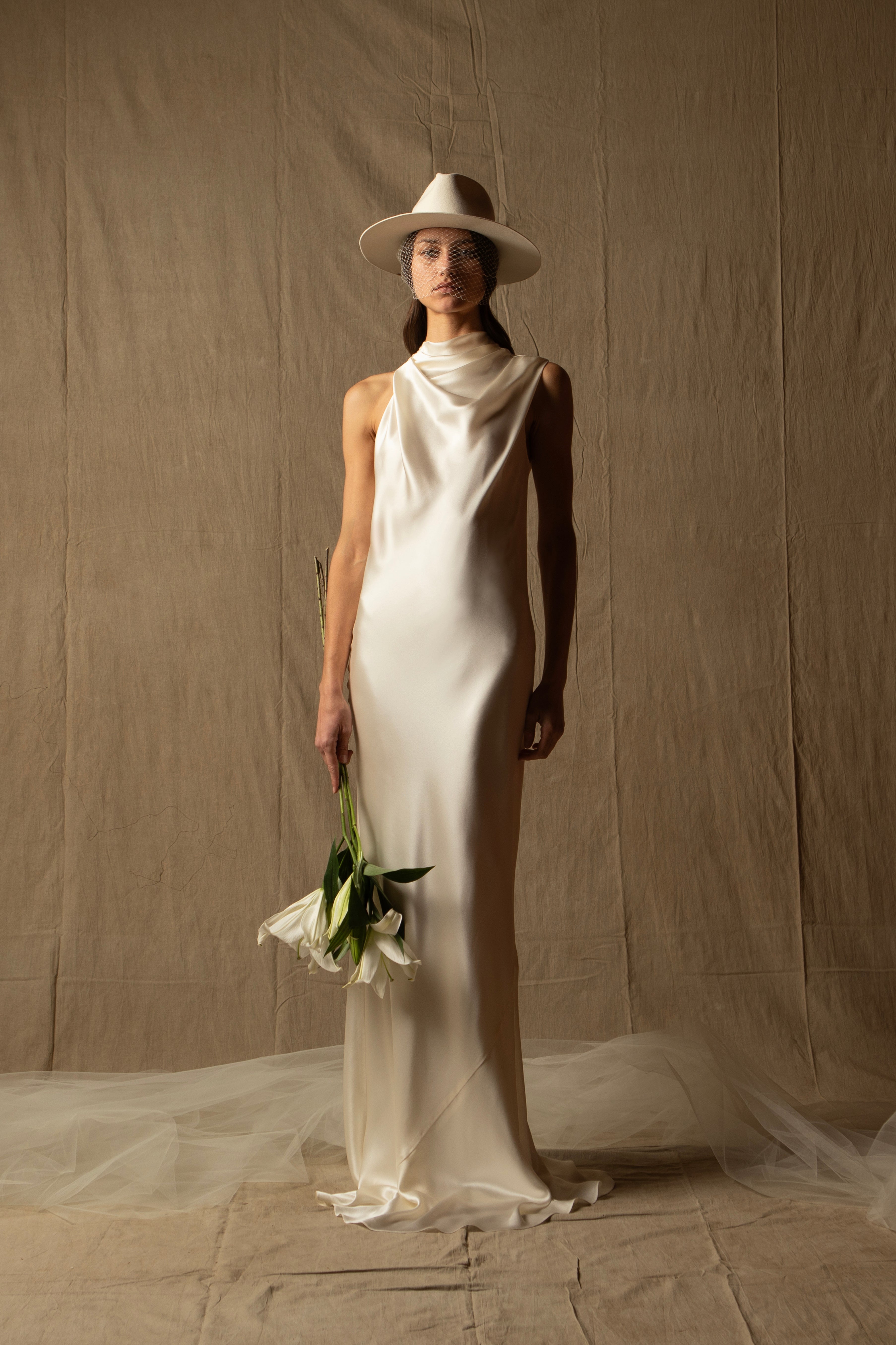 Drape neck detail gown - ivory – Michelle Mason